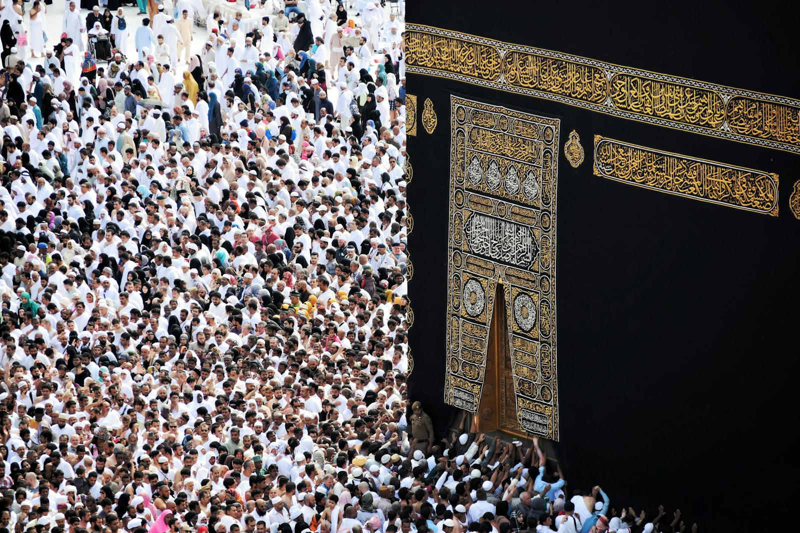 Facts and Virtues of the Ka’bah - TakeMeToUmrah.com